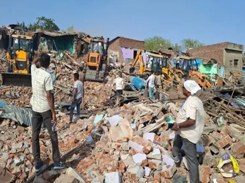 Chandola Lake Encroachment Free: ચંડોળામાં 4000થી વધુ કાચા-પાકા મકાન ...